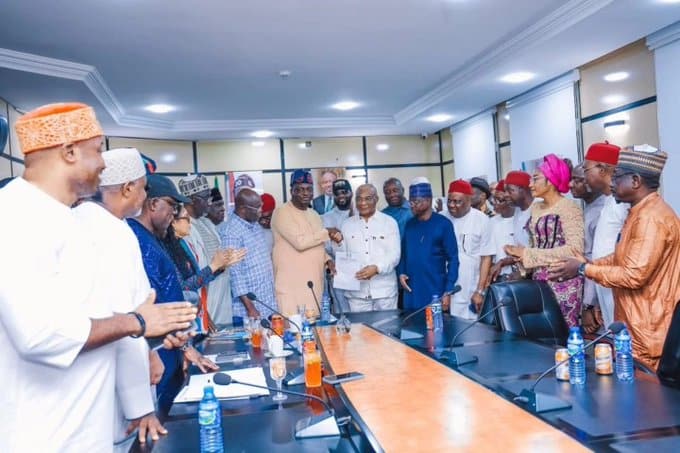 Uzodinma Screened For Senatorial Seat, May Resign As Imo Governor